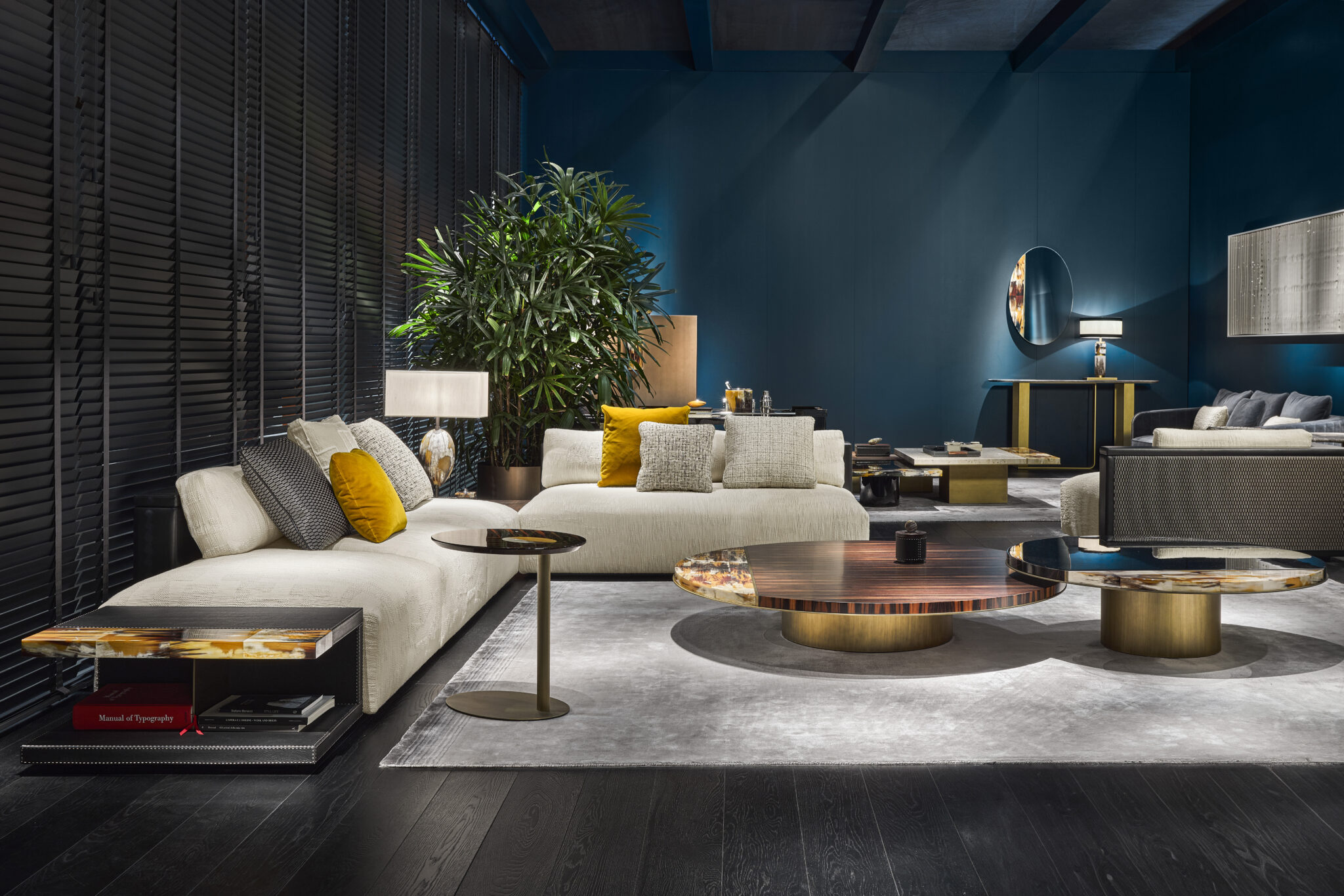 Sofas and seats - Egon sofa with horn details - Arcahorn